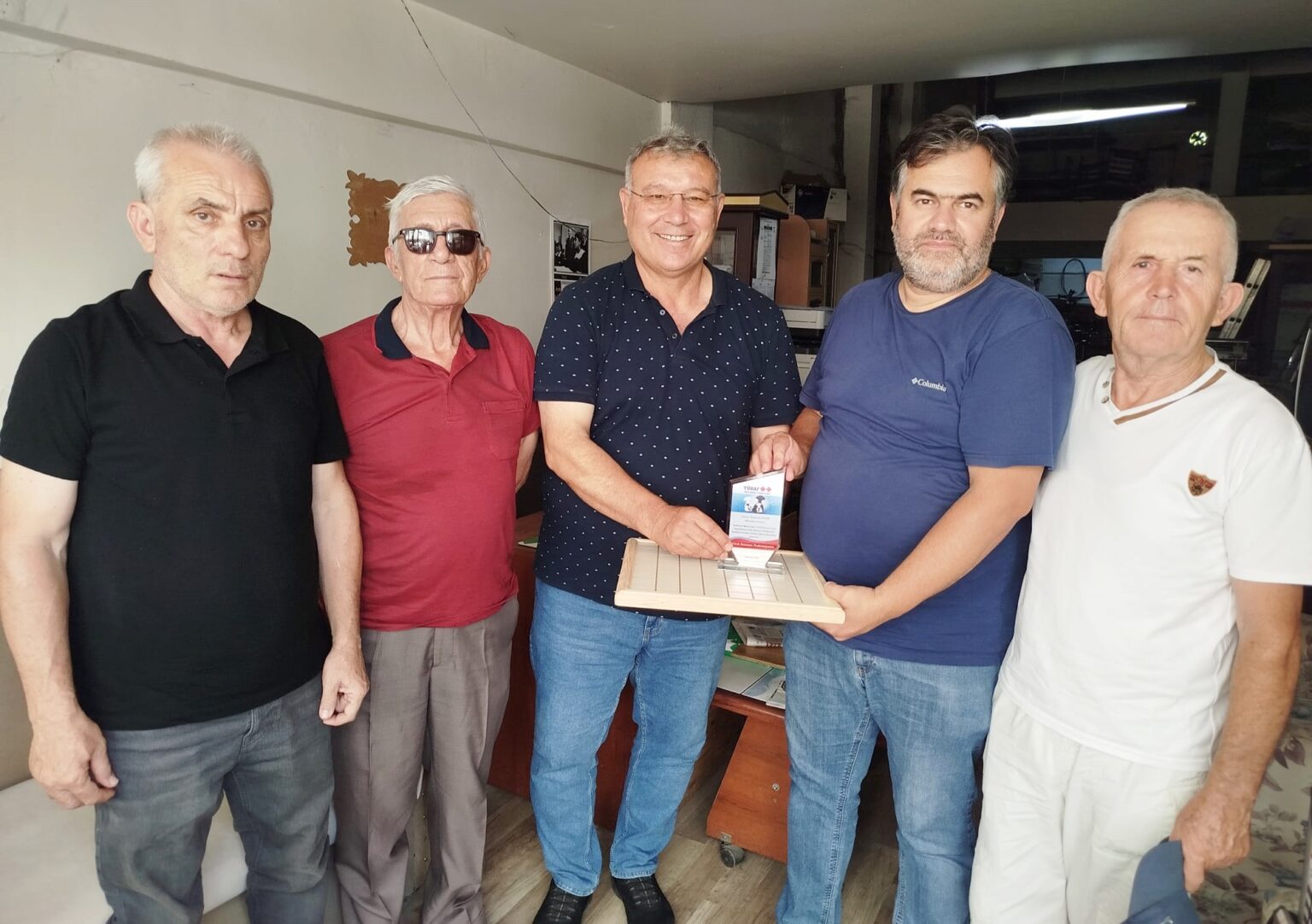 ÇEYREK ASRA ULAŞAN TÜRK DAMASI DESTEK BEKLİYOR | Mustafakemalpaşa Haber ...